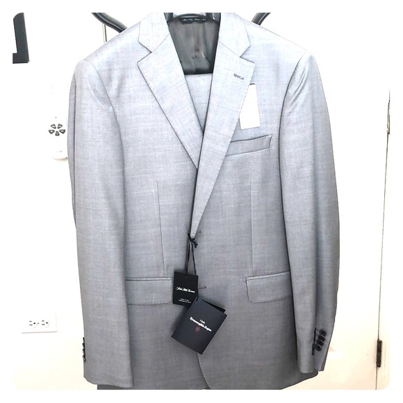 Ermenegildo Zegna | Suits & Blazers | Ermenegildo Zegna Light Grey Suit ...